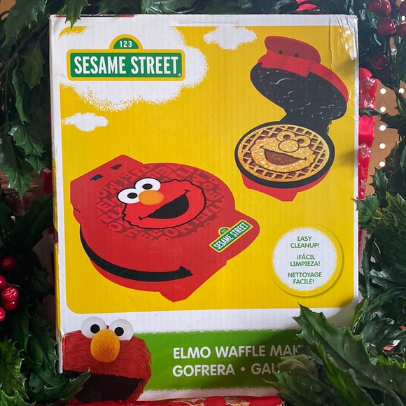 Sesame Street | Kitchen | Sesame Street Elmo Waffle Maker | Poshmark